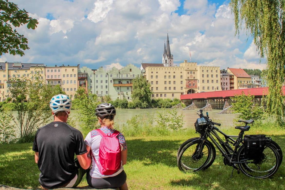 Zwischen Aschau im Chiemgau und Wasserburg am Inn: Region Chiemsee-A... - Servus