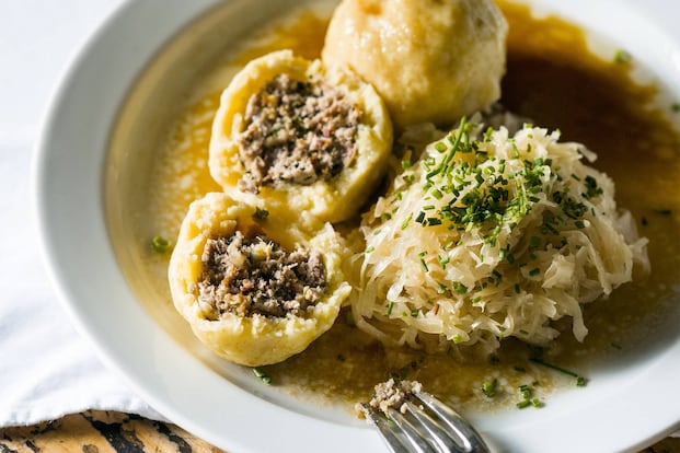 Hausruckviertler Hascheeknödel - 2:00 h - Rezept - Servus