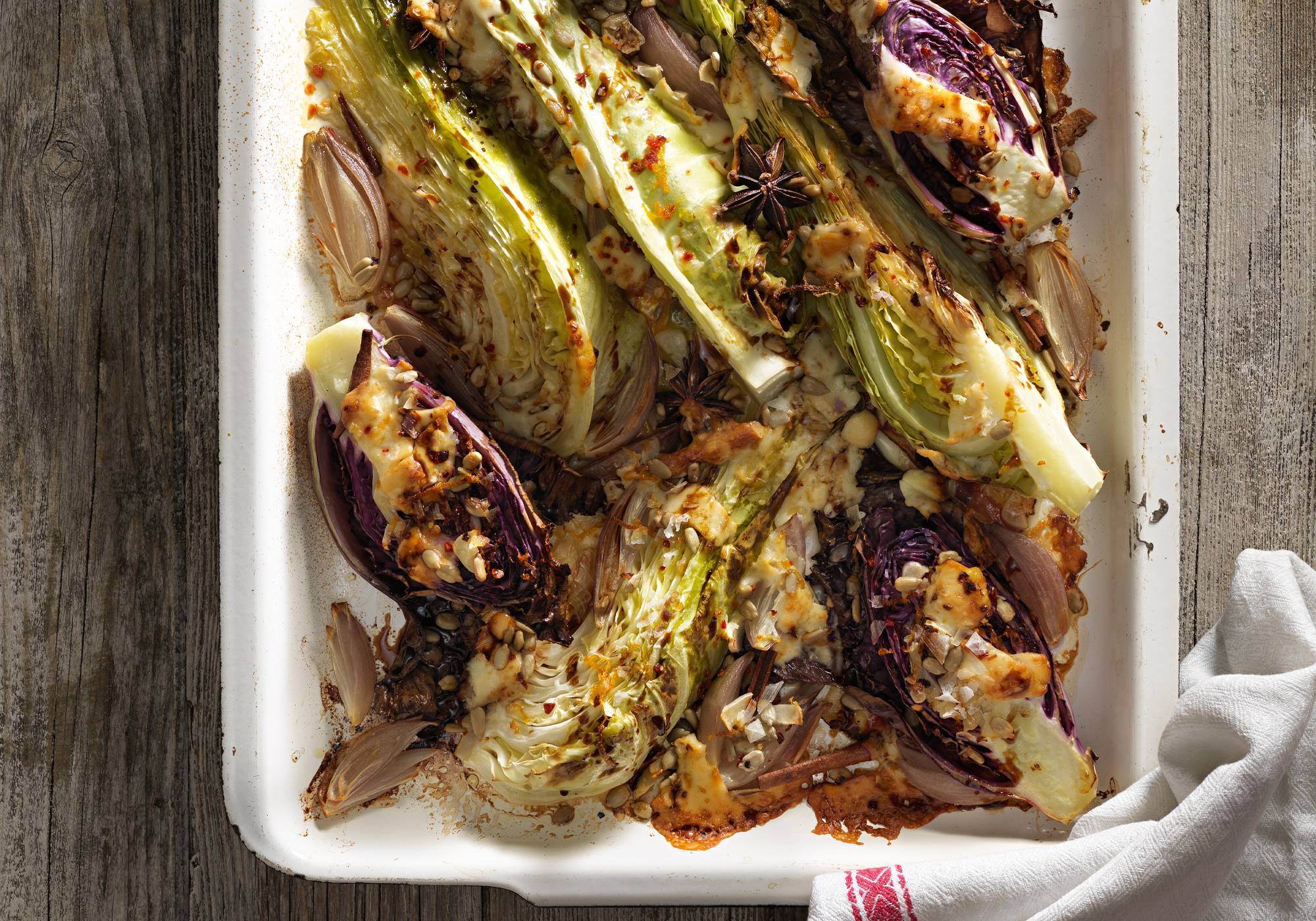 Rotes Spitzkraut aus dem Ofen - 1:00 h - Rezept - Servus